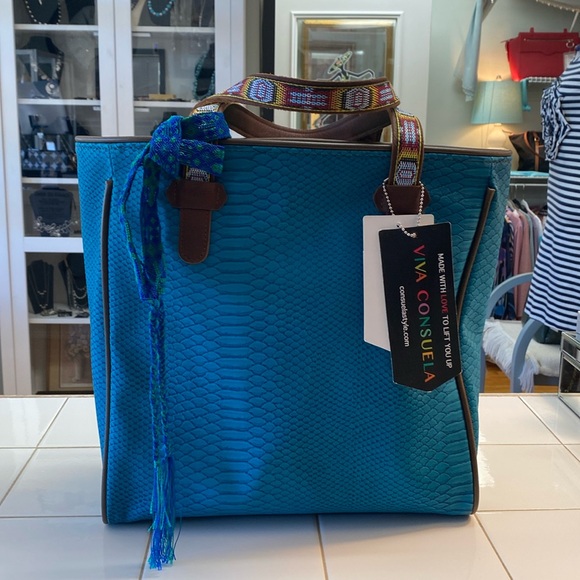 Consuela | Bags | Nwt Consuela Embossed Snake Print Classic Tote Bag ...